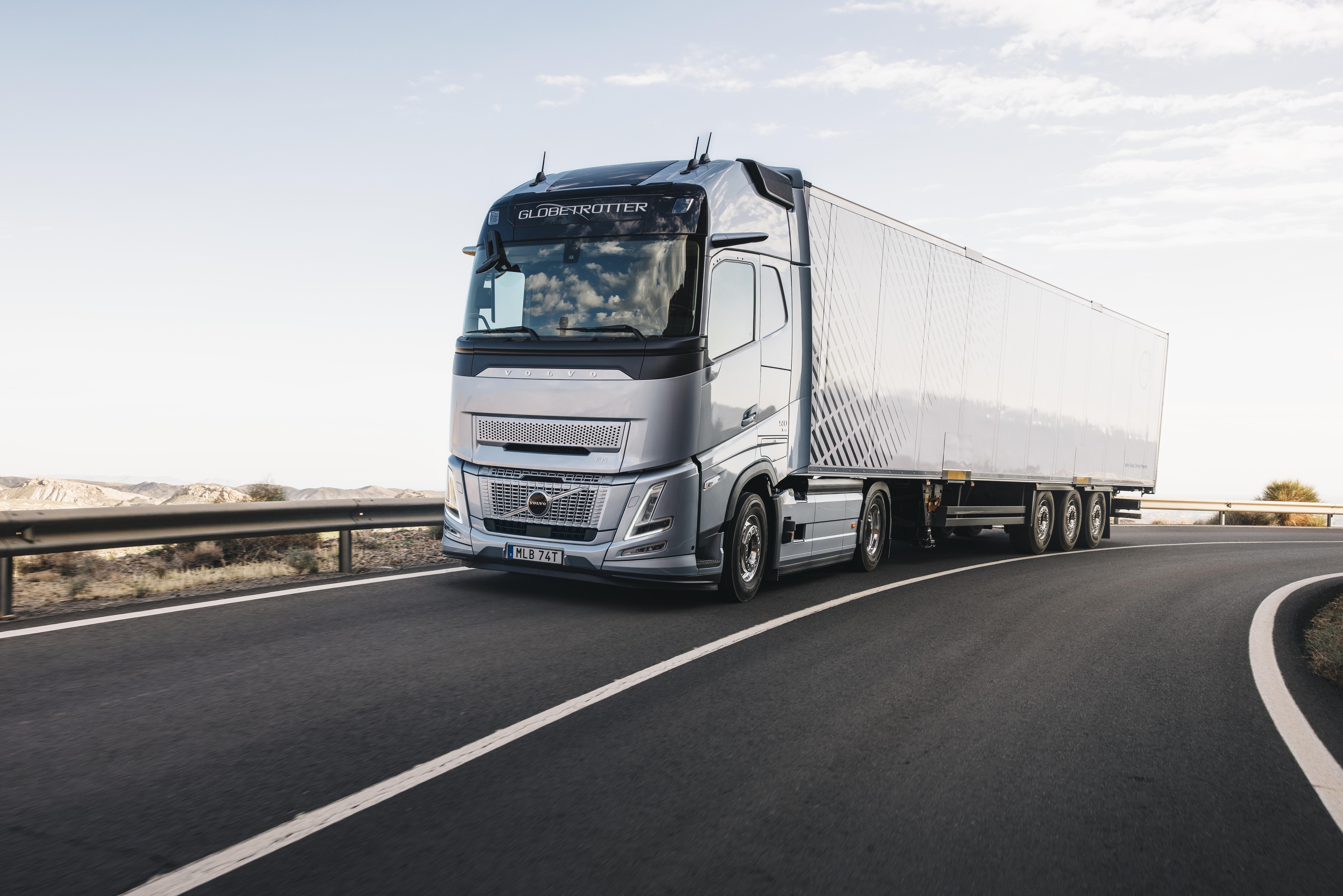 Volvo Trucks leder markedet for tunge lastebiler i Europa